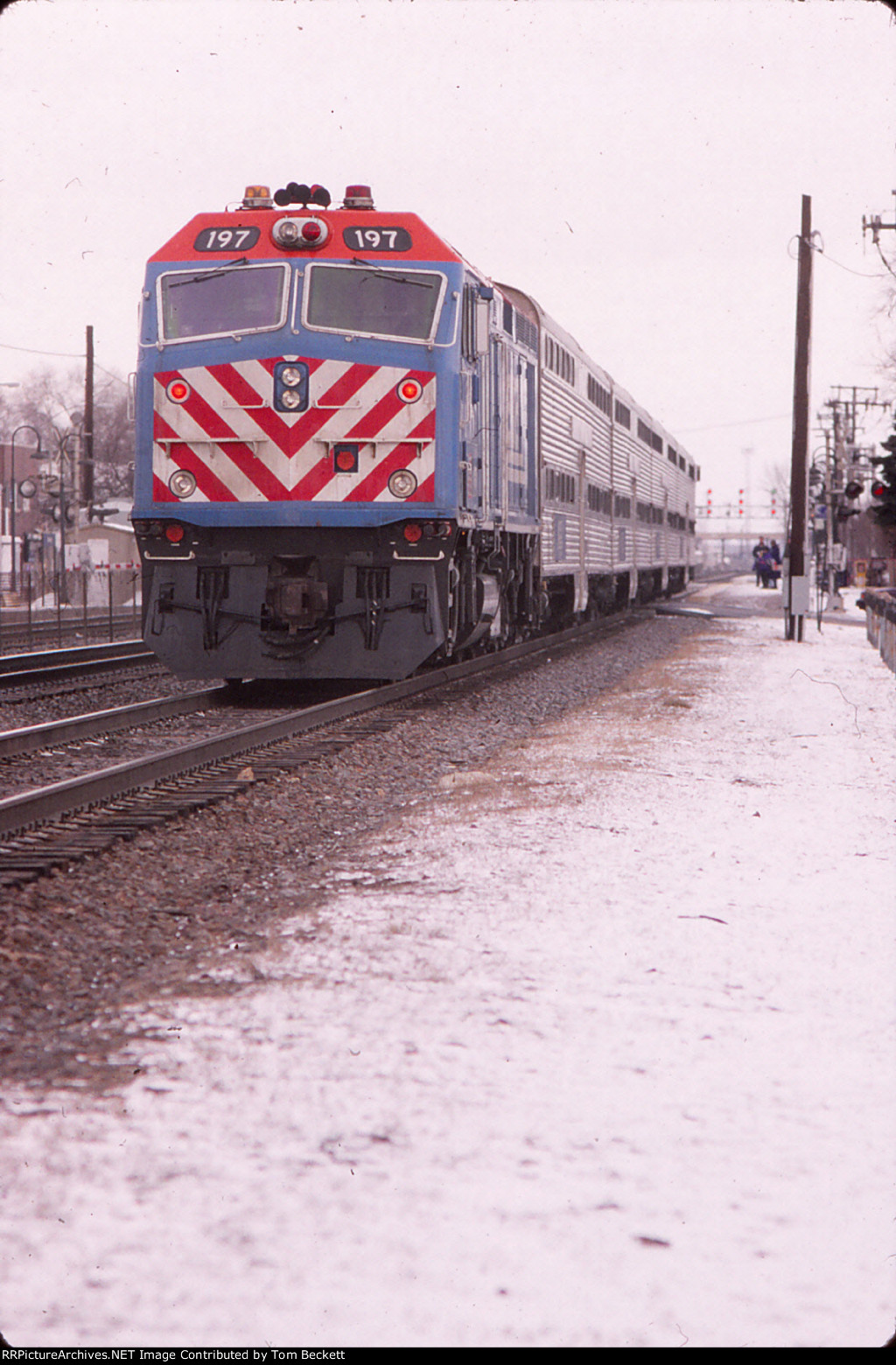Metra 197 on ex MILW
